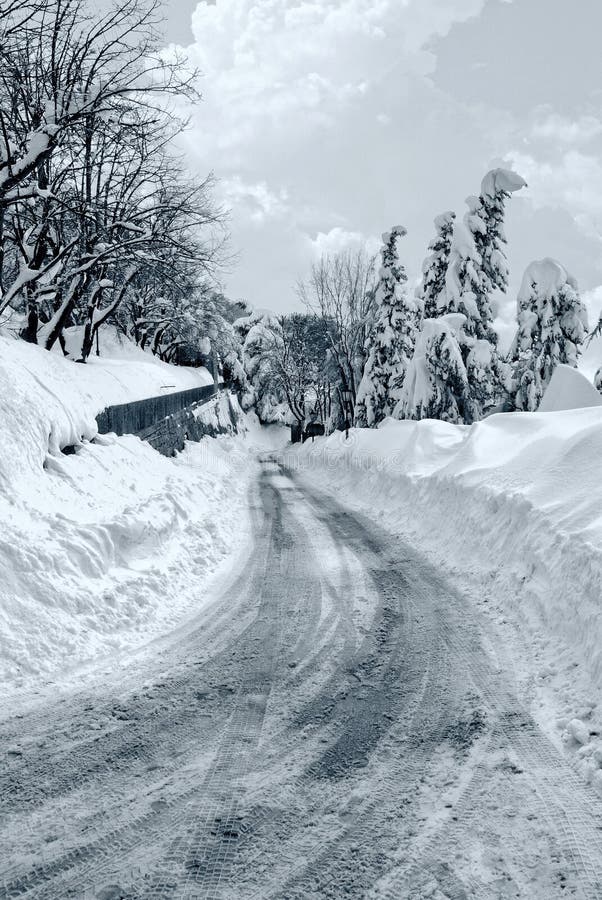 Amazing snowy road stock photo. Image of subzero, scene - 29987142