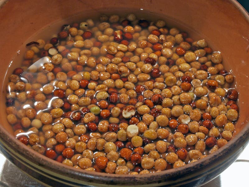 Soaking peas 3 stock photo. Image of ceramic, vegetable - 168403282