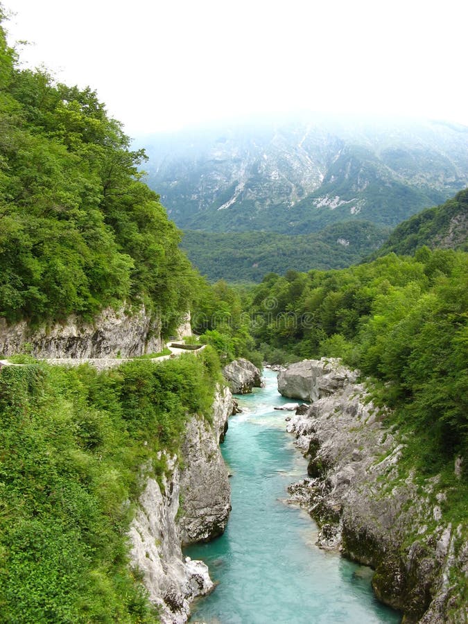 Der Fluss Soca Oder Isonzo Unterzeichnen In Slowenien - Nationalpark ...