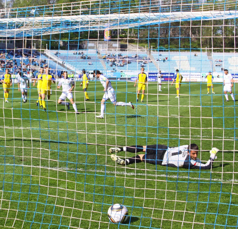 Soccer penalty editorial photography. Image of green - 14205597