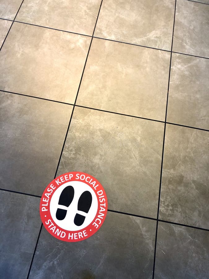 Social Distancing Floor Sign Stock Image - Image of label, covid: 188522511