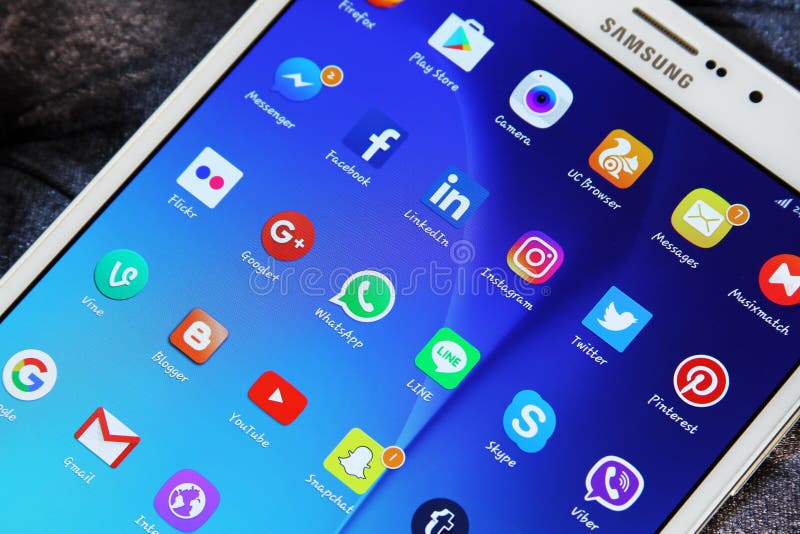 Social Media Networks Applications Icons Editorial Stock Image - Image ...