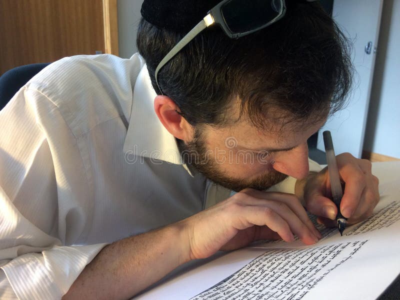 Sofer writes a sefer Torah stock image. Image of praying - 80933111