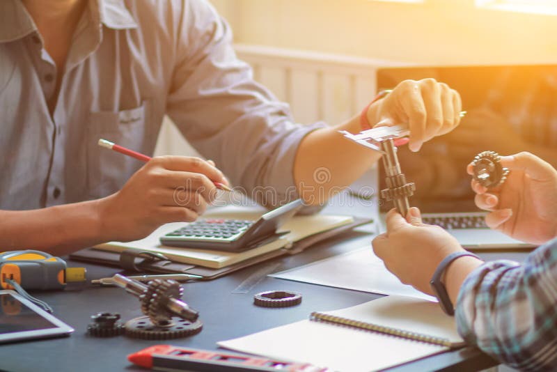 Soft Focus, Factory Mechanical Engineering Team is Designing and ...