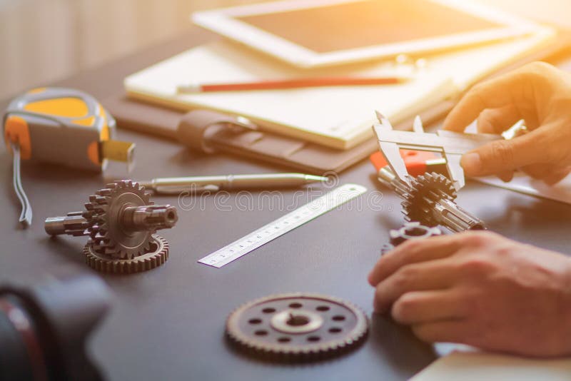 Soft Focus, Factory Mechanical Engineering Team is Designing and ...