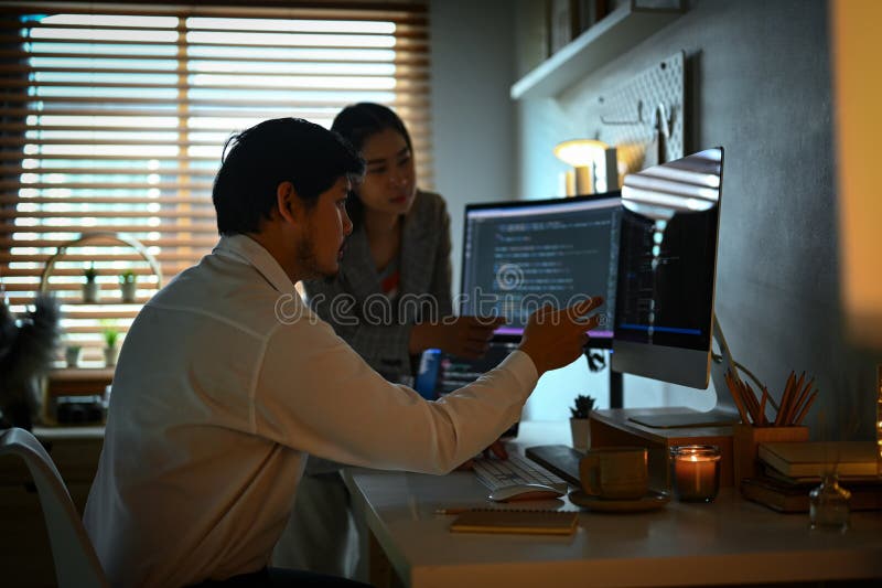 It Software Developers Team Brainstorming And Programming On Desktop 2805