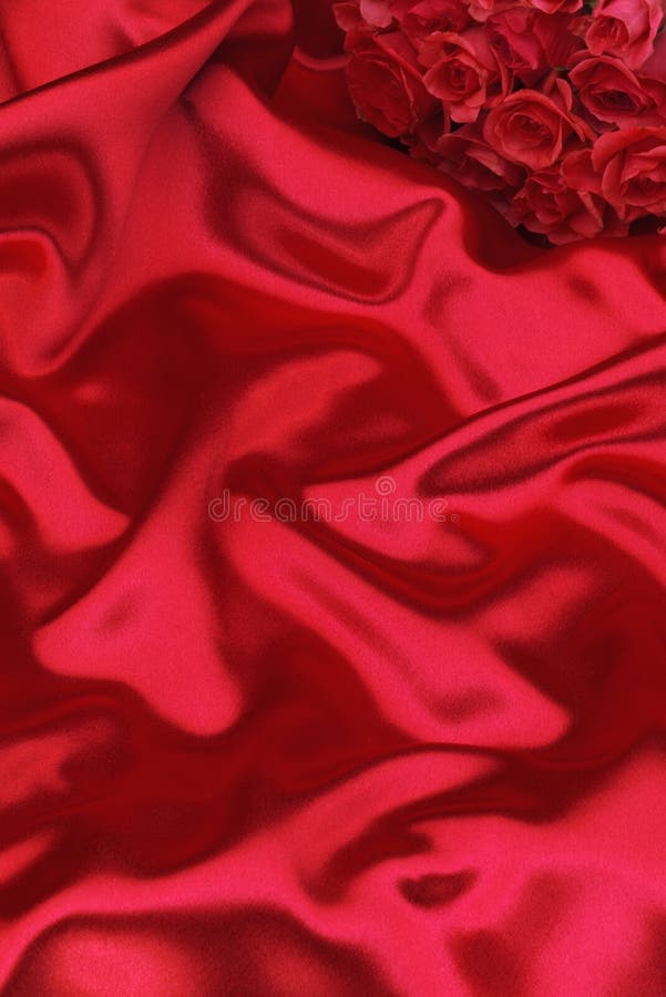 Soie et roses rouges photo stock. Image du roses, sensuel - 12113568