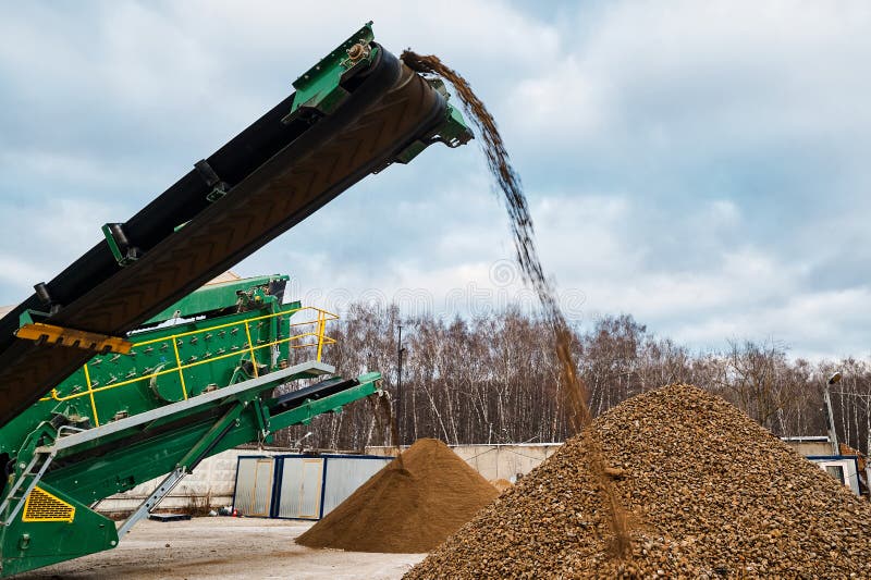 Soil Falls from Conveyor of Crushing and Sorting Complex Editorial ...