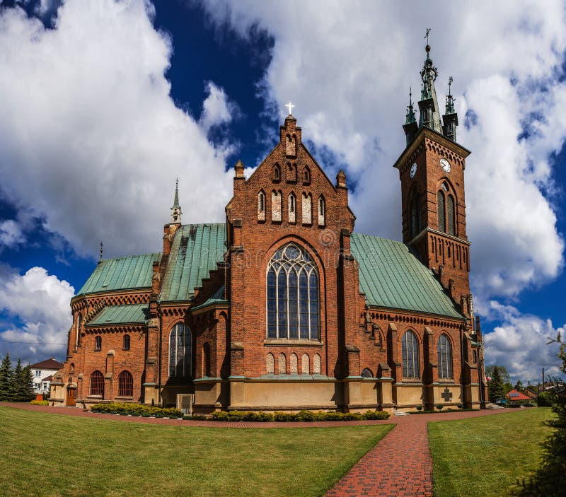 Sokolow Malopolski - Kosciol 库存图片 - 图片 包括有 绿色, 室外: 63324593