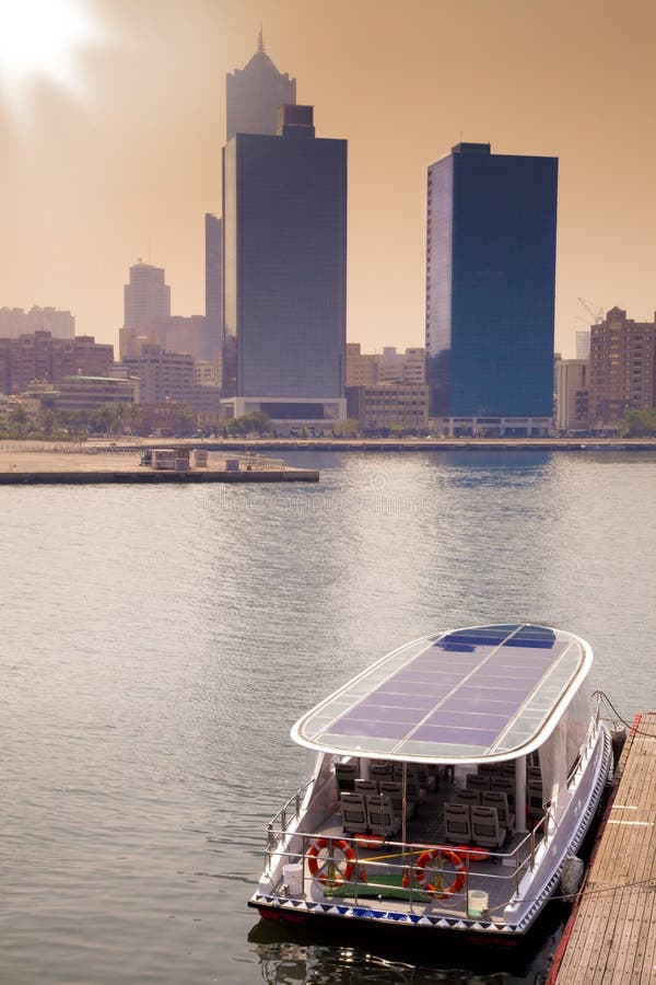 Solar boat stock photo. Image of technology, sunset, solarzellen - 13908042