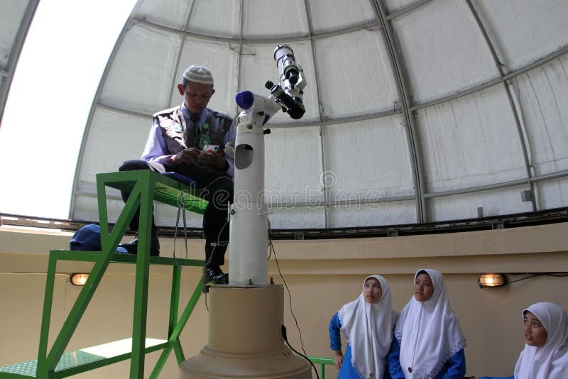Solar eclipse editorial stock image. Image of eclipse - 67896874