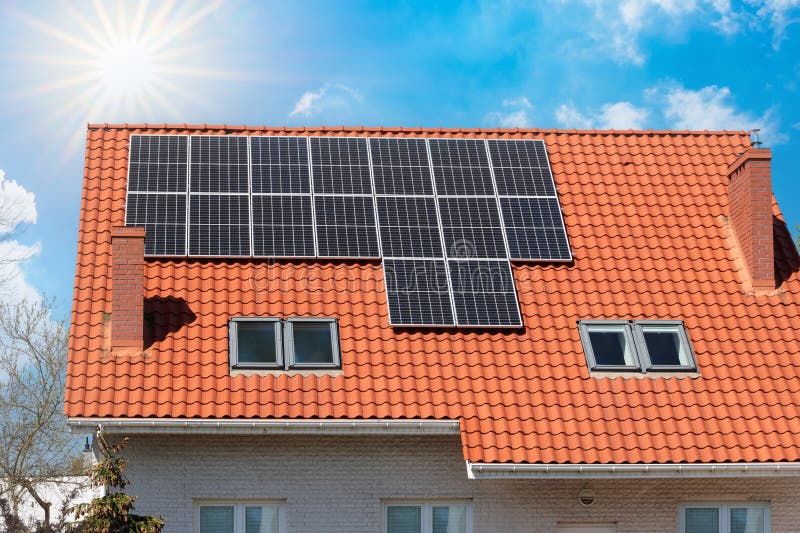 Solar Panel Array on the Roof of a Contemporary House Stock Image ...