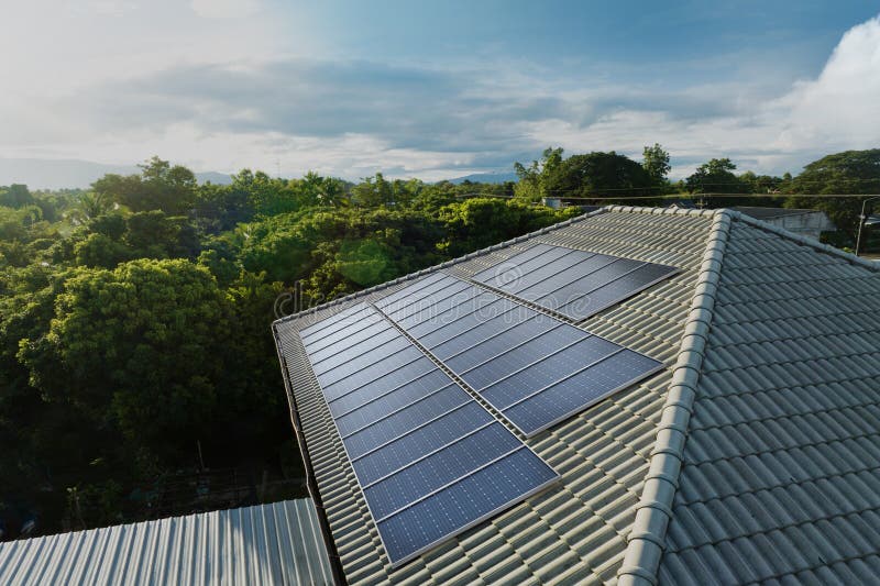 Solar Rooftop Stock Illustrations – 2,823 Solar Rooftop Stock ...