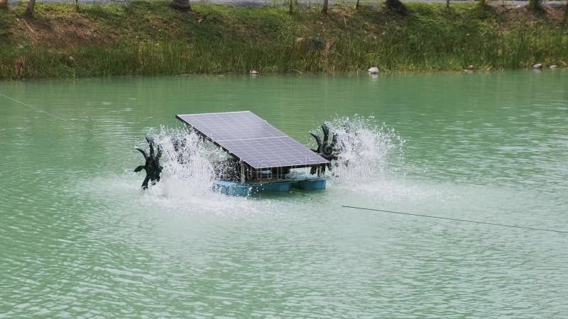 Solar Panel Mounted on Floating Platform with Paddle Wheel Aerators ...