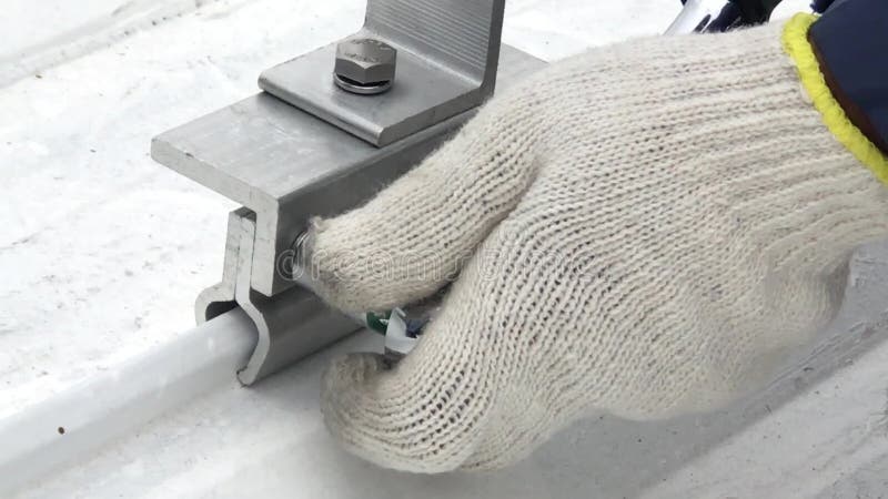 Mounting Bar for the Installation of the Indoor Unit of the Split ...