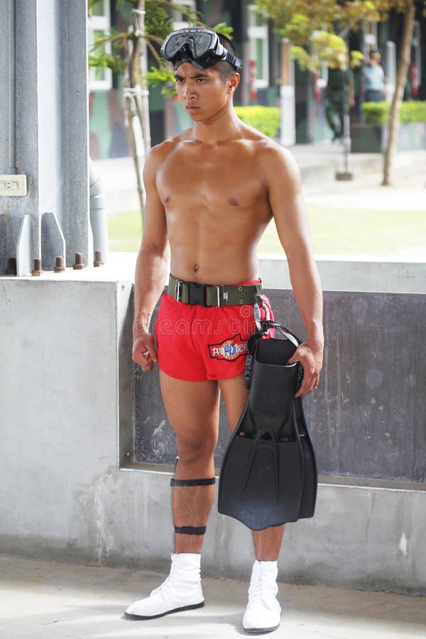 Soldado marina imagen editorial. Imagen de batalla, ejército - 21349215