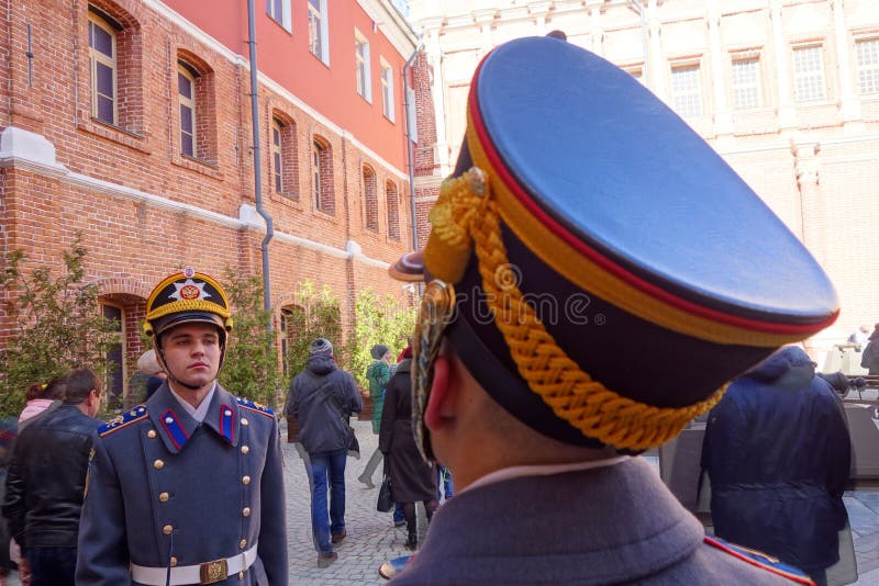 Soldados rusos imagen de archivo editorial. Imagen de pared - 42762199