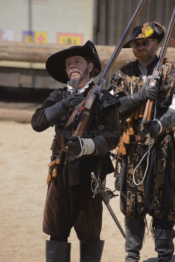 Soldat Mit Muskete Und Bajonett. Redaktionelles Stockfoto - Bild von ...