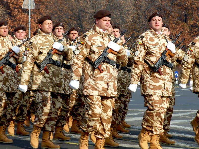 Soldati immagine stock editoriale. Immagine di quadrato - 22277479