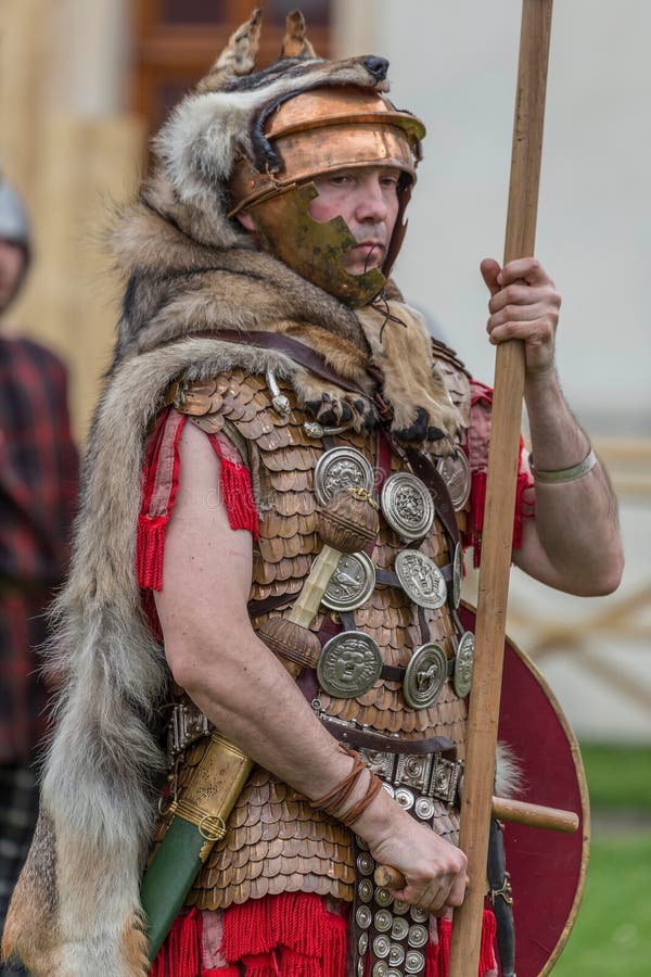 Soldato Romano in Costume Di Battaglia Fotografia Editoriale - Immagine ...