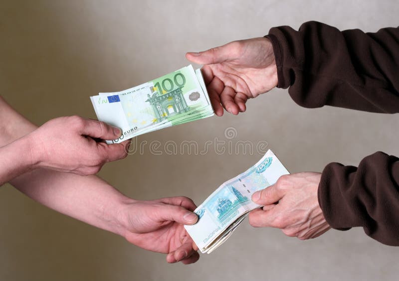 La Banca con soldi fotografia stock. Immagine di corporativo - 32556732