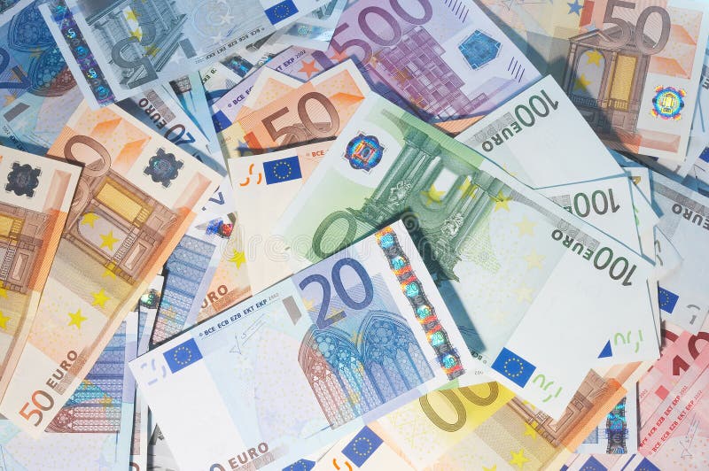 Soldi, soldi, soldi fotografia stock. Immagine di contanti - 889438