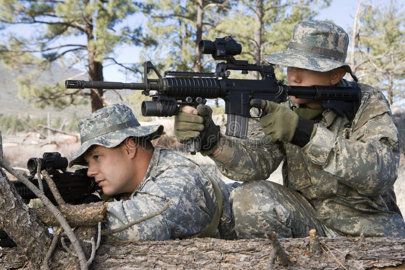 Soldiers Aiming Machine Gun Stock Photo - Image of caucasian, holding ...