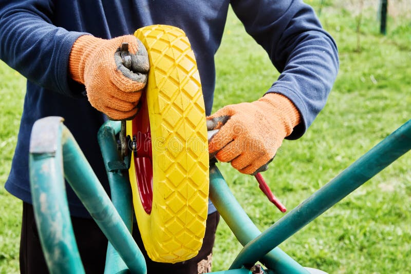 Solid Polyurethane Wheel Provides Durability and Puncture Resistance ...