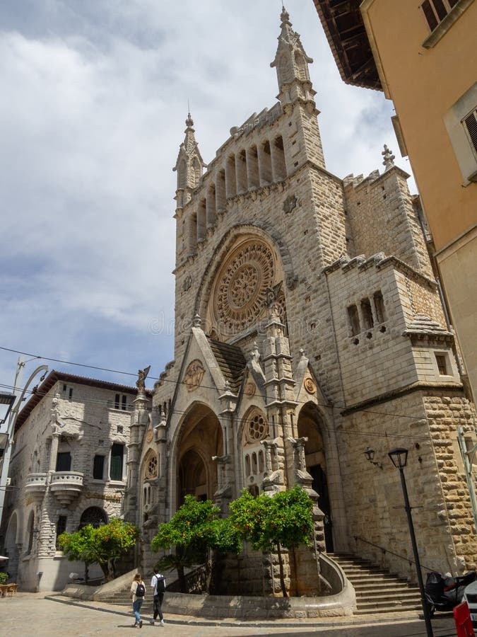 Soller church editorial stock image. Image of balears - 309335784