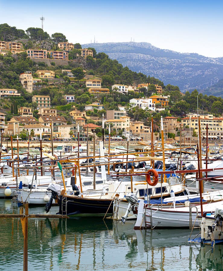 Soller Port de Soller editorial stock image. Image of marine - 242254914