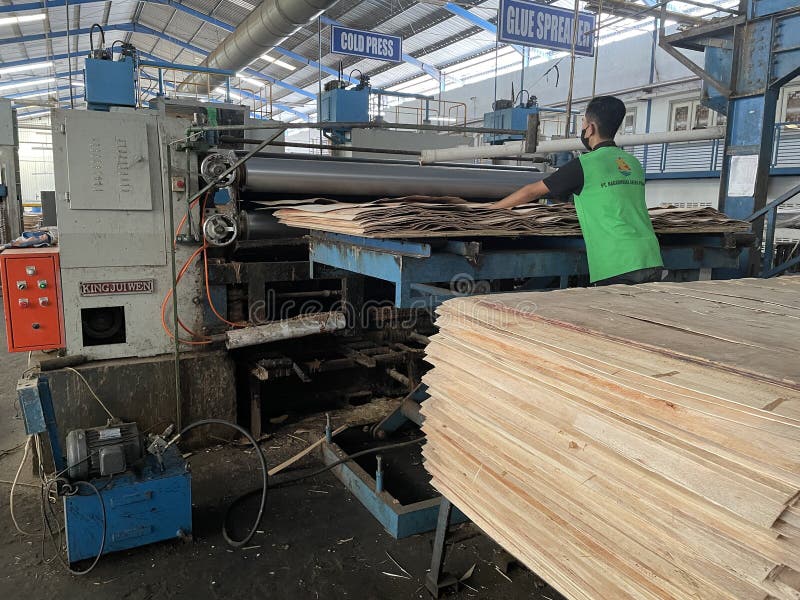 Solo Track Repair Stock Photos - Free & Royalty-Free Stock Photos from ...