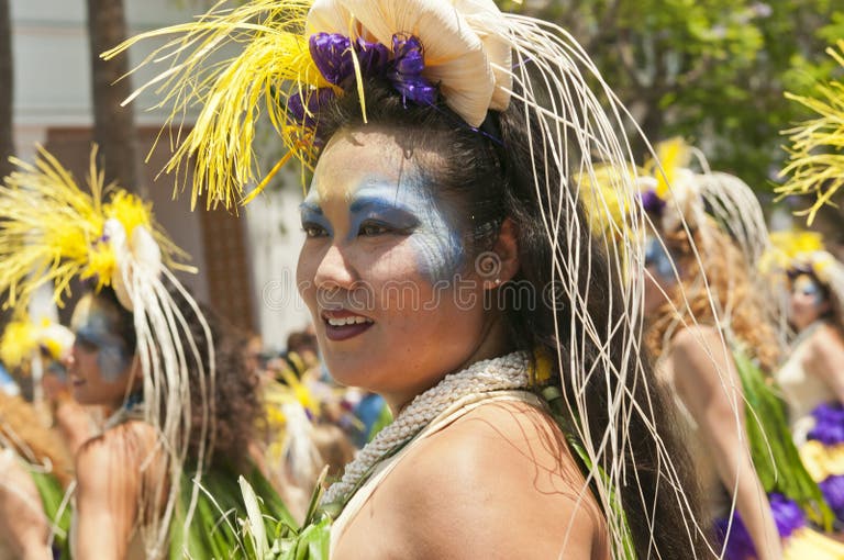 Solstice parade dancer editorial photography. Image of festival - 20127262
