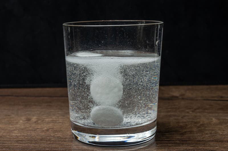 Effervescent Tablets Water Set Stock Photos - Free & Royalty-Free Stock ...