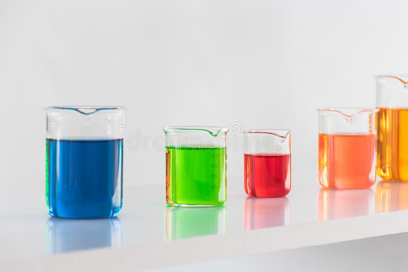 Laboratory Glassware Breakers Stock Photos - Free & Royalty-Free Stock ...