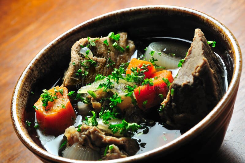 Solyanka Soep Met Diverse Soorten Vlees Stock Foto - Image of hout ...