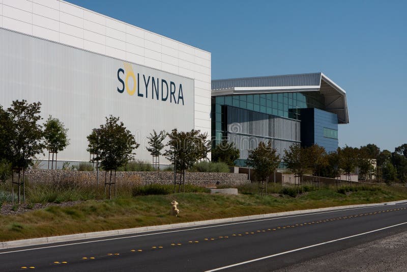 Solyndra - 0799 editorial photography. Image of manufacturing - 21978097
