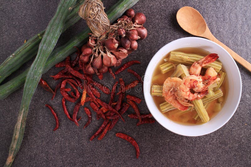 Som Koong de Kang foto de stock. Imagem de cebola, azedo - 64044702