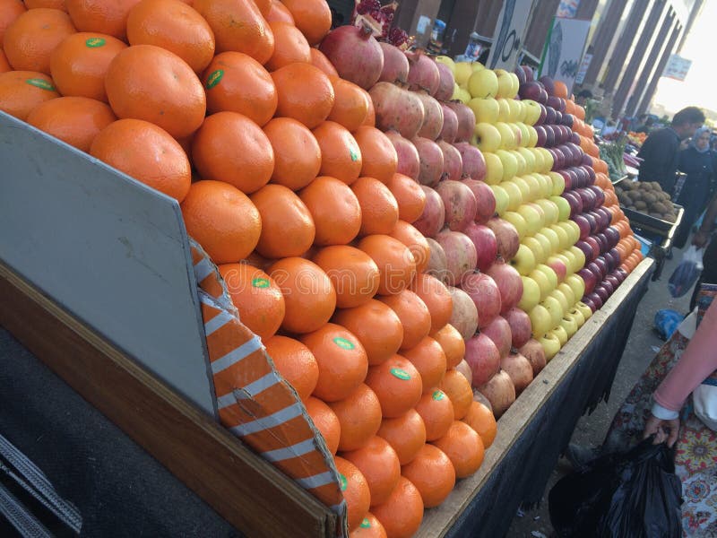 Fruit shop editorial photography. Image of orange, citadel - 124496897