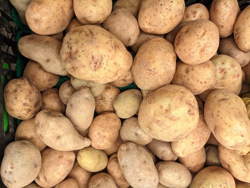 Potatoes in Basket Ready To Cook Stock Image - Image of potatoes, ready ...