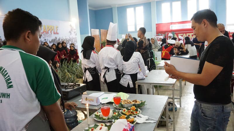 Some Student Cook in the Class Editorial Stock Photo - Image of cooking ...