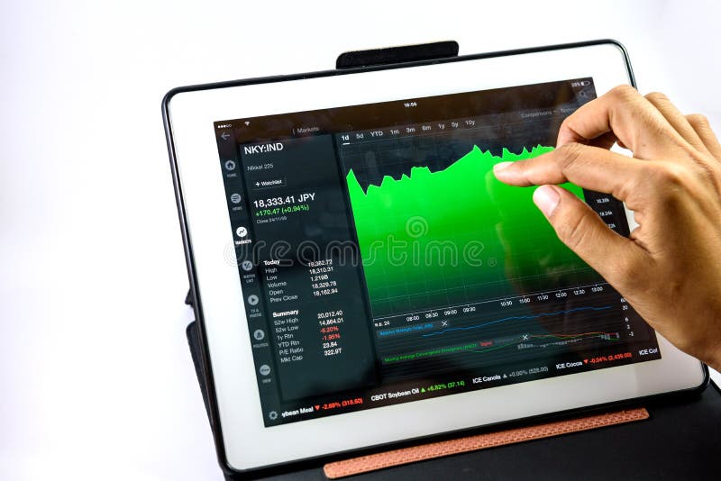 Bloomberg Chart Stock Photos - Free & Royalty-Free Stock Photos from ...