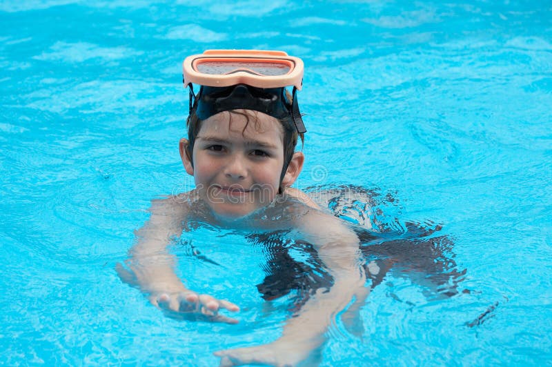 Rolig sommar arkivfoto. Bild av sunt, leende, actinium - 9519710