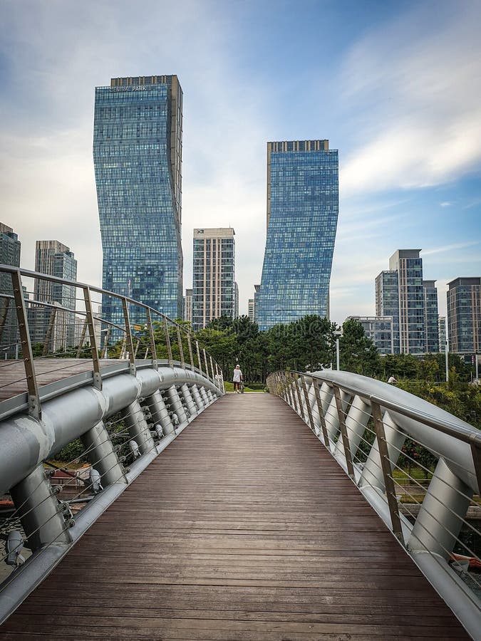 Songdo central park stock image. Image of songdo, park - 233652773
