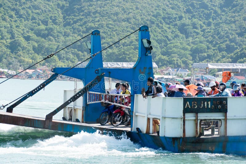 Songkhla ferry editorial photo. Image of away, songkhla - 67752056