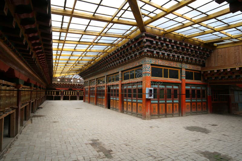 Songzanlin Tibetan Monastery, Shangri-la, China Stock Photo - Image of ...