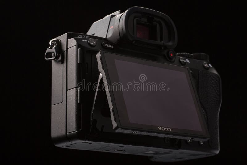 Sony Alpha A7 III - Mirrorless Digital Photo Camera Body Editorial ...