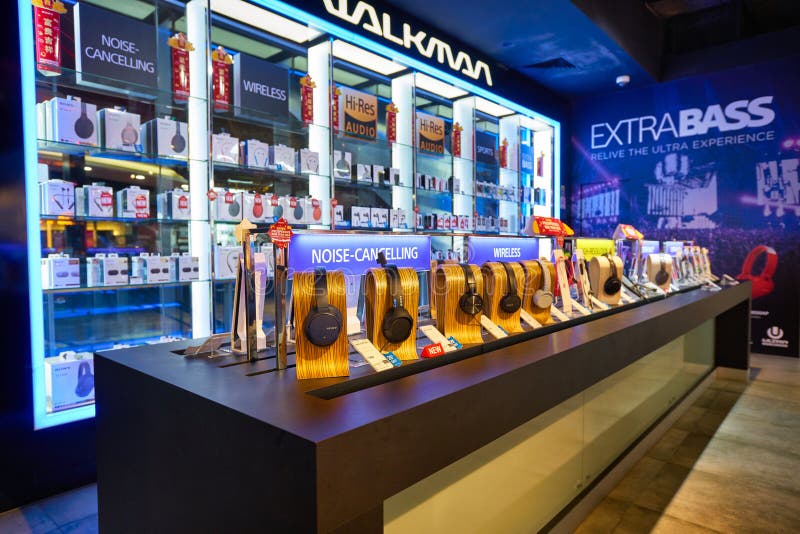 Sony Store in Singapore editorial image. Image of tech - 294333230