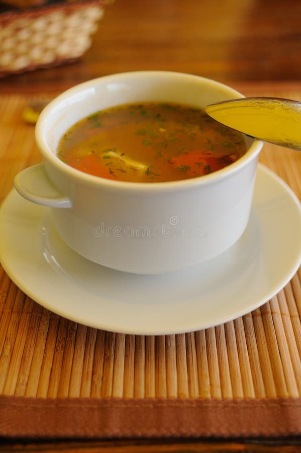 Sopa foto de stock. Imagem de madeira, sopa, servidor - 9212394
