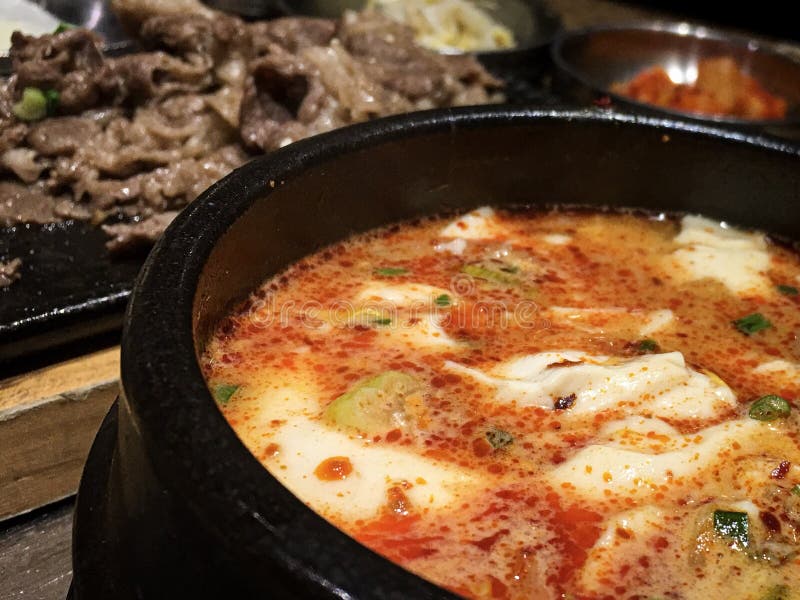 Sopa coreana foto de archivo. Imagen de sano, cooking - 5611030