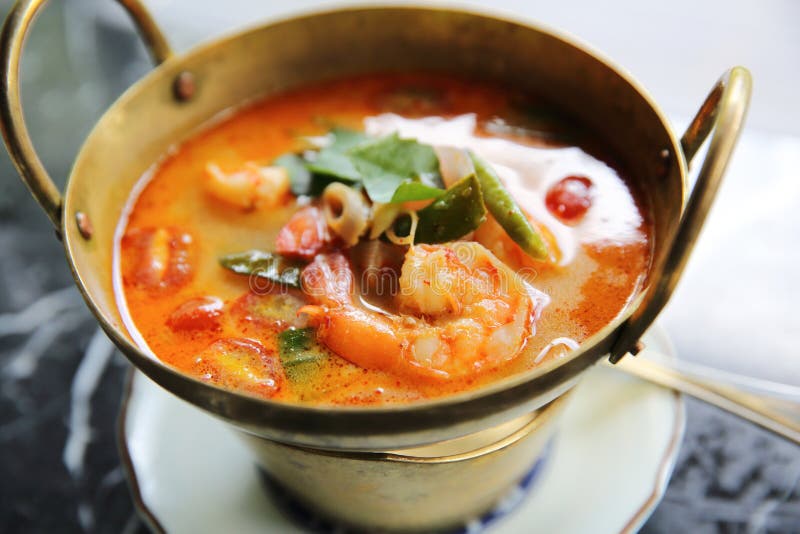 Sopa De Shimp Tom Yum, Comida Tailandesa Foto de archivo - Imagen de ... Sopa De Shimp Tom Yum, Comida Tailandesa Foto de archivo - Imagen de ...